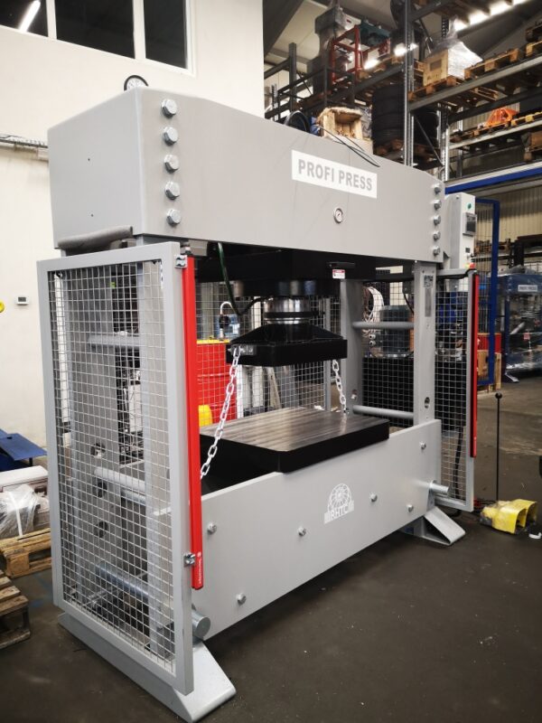 Heavy–Duty Motorised Workshop Press 300 Ton Bespoke