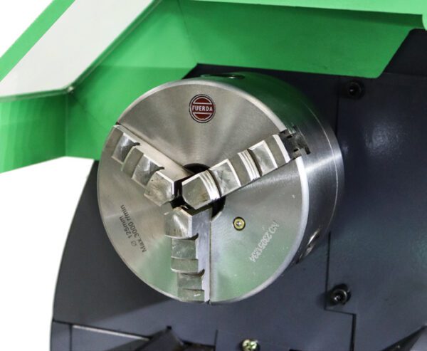 High Precision LT 250/550 Metal Lathe | HM Machinery